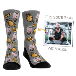 Custom WWE – Rock 'Em Socks
